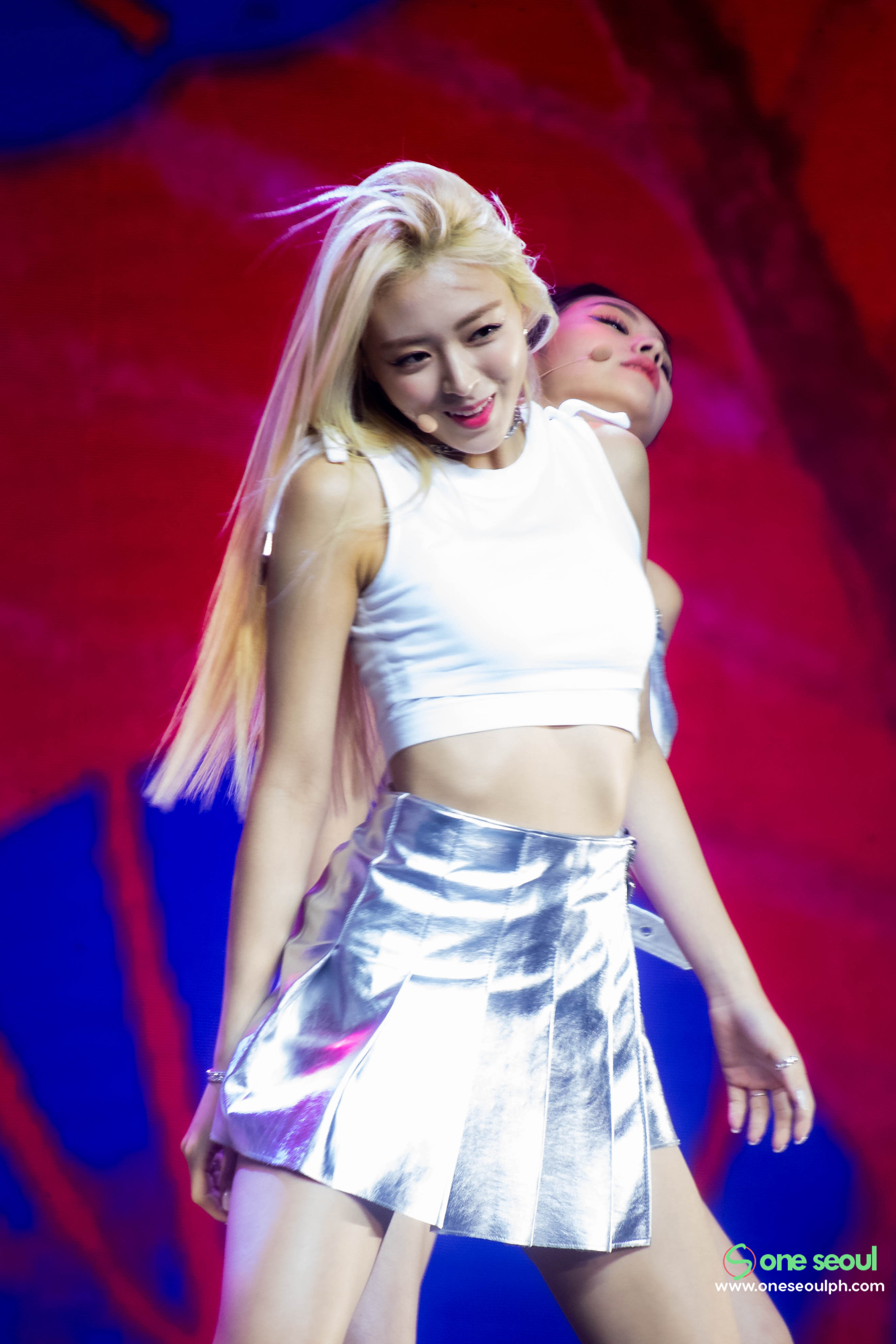 [PHOTOS] ITZY Premiere Showcase &'ITZY? ITZY!' in Manila - One Seoul