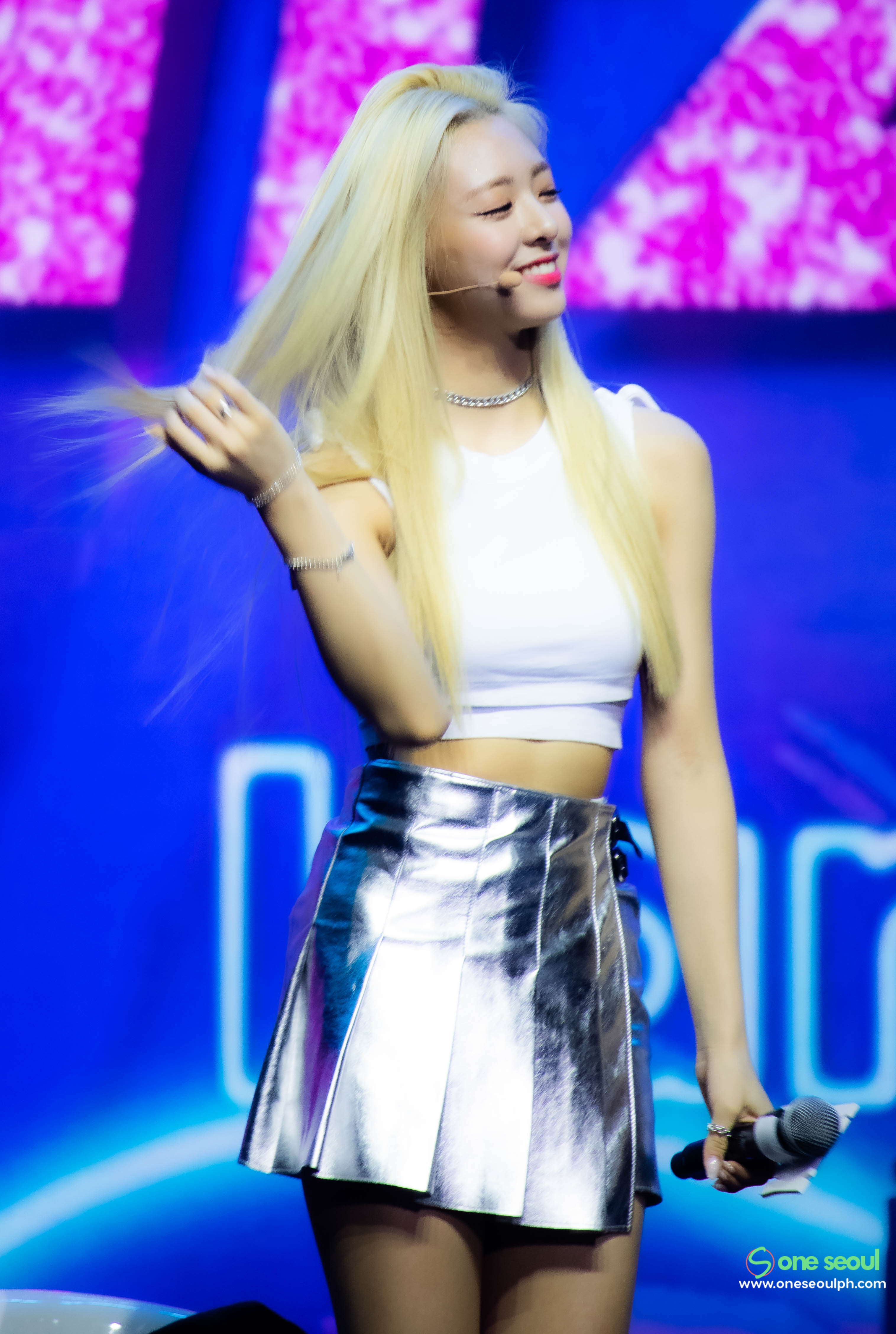 [PHOTOS] ITZY Premiere Showcase &'ITZY? ITZY!' in Manila - One Seoul